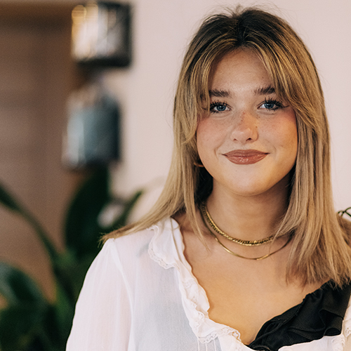 Emma Loen | Boutique Hair Salon | Glasgow